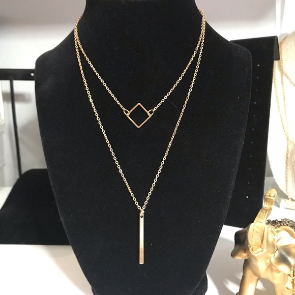 Jewelry | Trendy Multi Layered Gold Necklace W Bar | Poshmark